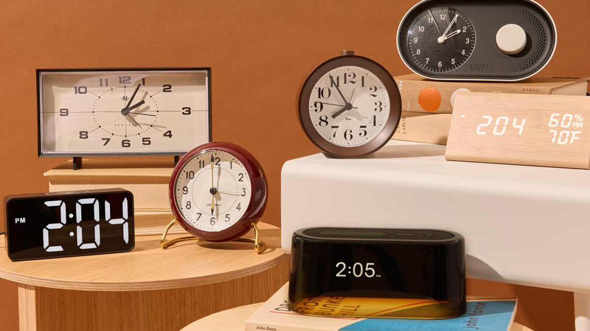 10 Best Analog Alarm Clocks (Reviews) – Grand Goldman