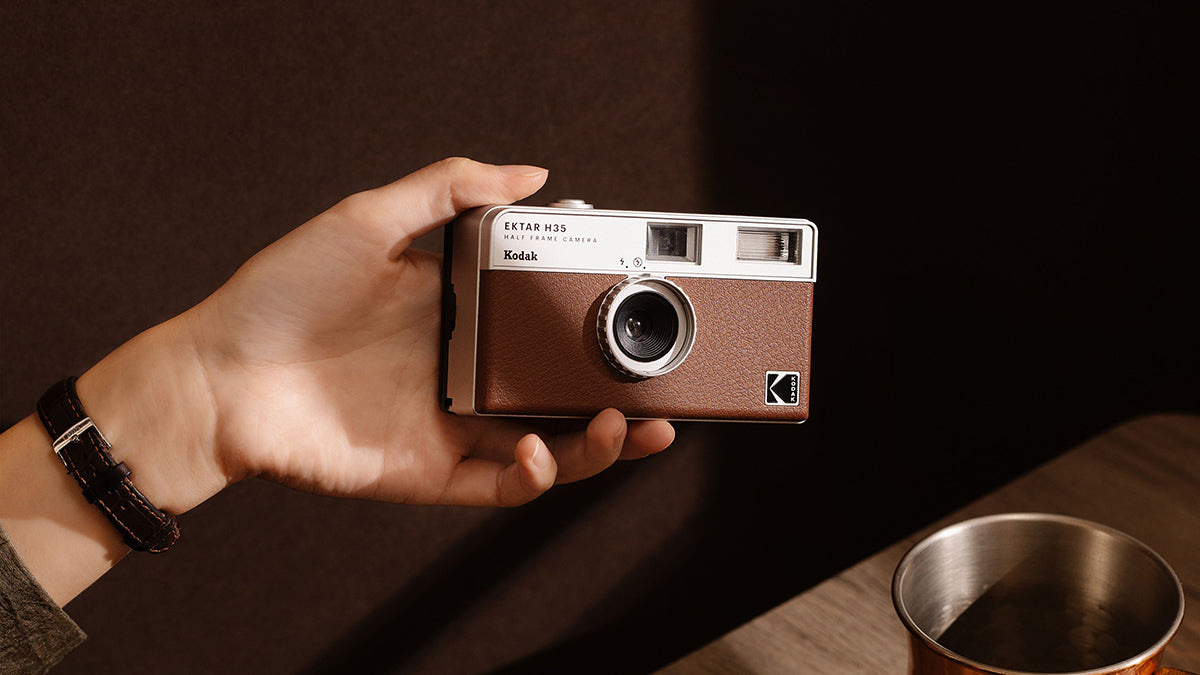 10 Best Cheap Film Cameras for All Film Makers (Reviews) – Grand Goldman
