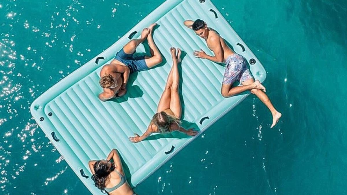 7 Best Inflatable Beds for Pontoon Boat and Camping (Reviews) – Grand ...