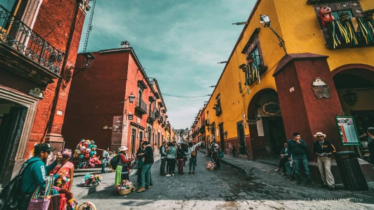 10 Safety Tips to Travel Mexico Safely (Experience & Advice) – Grand ...