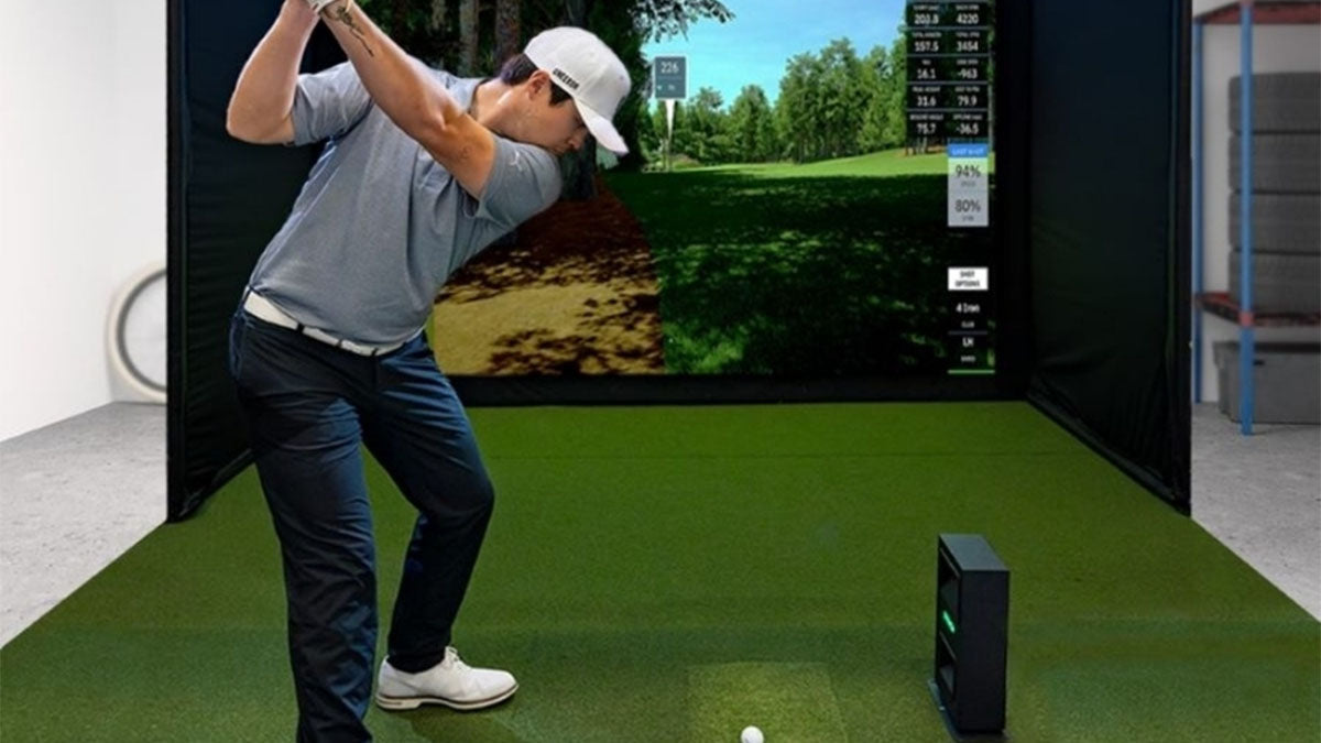 10 Best Golf Simulators Under 5000 (Reviews) – Grand Goldman
